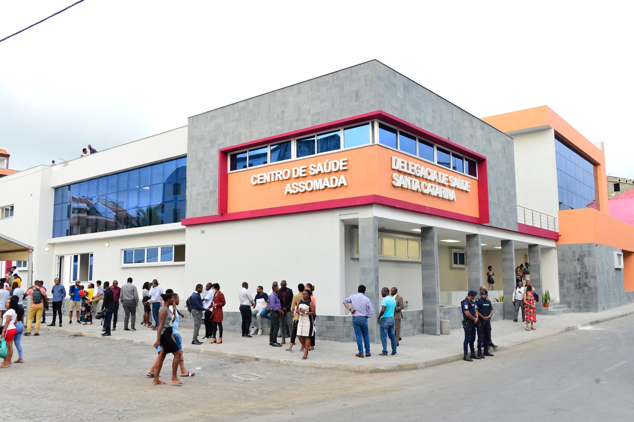 Governo inaugura um novo Centro Saúde em Assomada - Governo de Cabo Verde