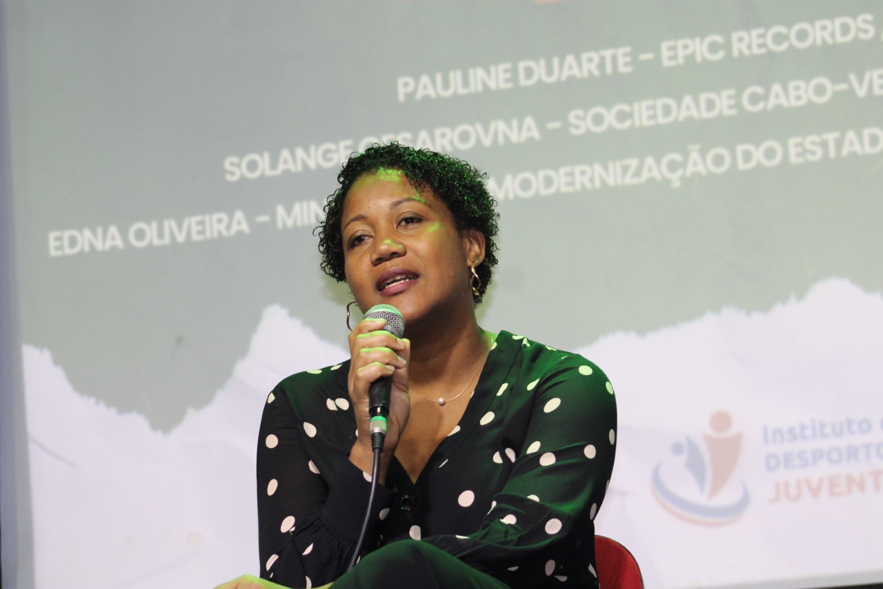 “A prioridade deste Governo é aumentar a quantidade dos serviços ...