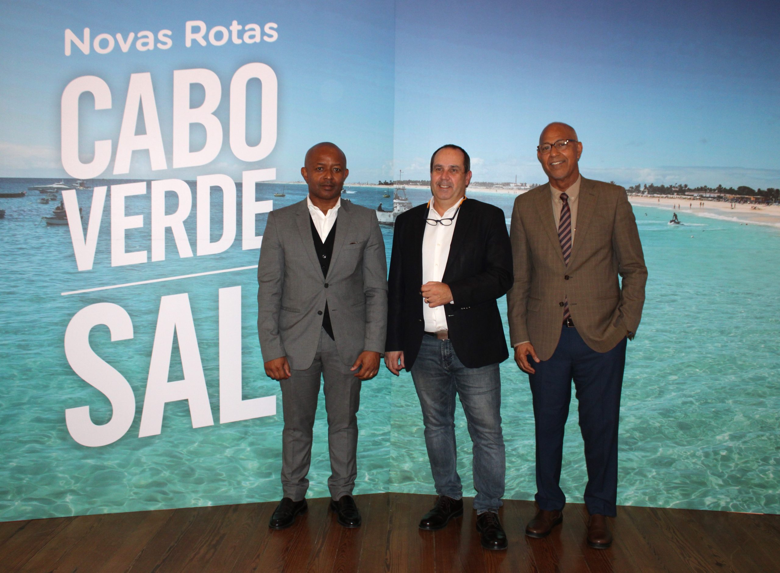 Cabo Verde recebe a partir de outubro voos lowcost da easyJet - Governo ...